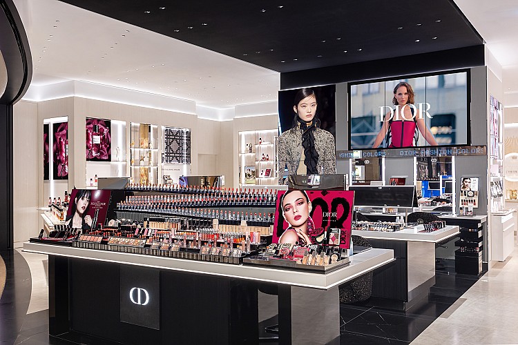 Dior101旗艦店10年大改裝！推頂級SPA、香氛世家、彩妝訂製等獨家限定服務 | Bella.tw儂儂