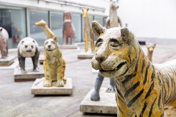 大人也愛！北美館兒藝中心《靜 • 物》開展！結合雕塑、錄像、空間裝置，水泥動物園、親子工作坊讓藝術欣賞與親子共學一次融合｜Mombaby 媽媽寶寶懷孕生活網