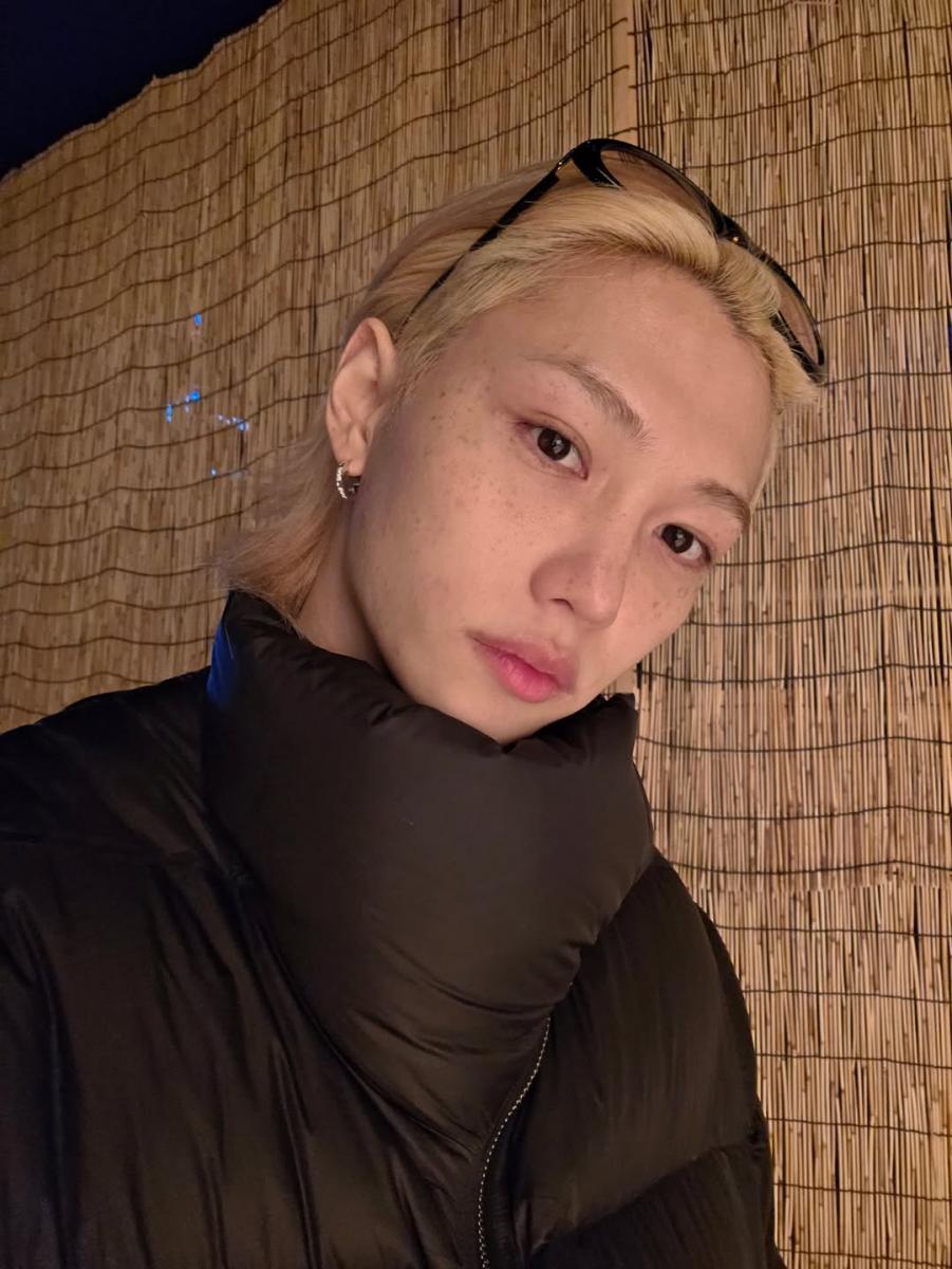 美男低音砲炸「金唱片」！Stray Kids成員Felix、Cortis反差嗓音超迷人！ | Bella.tw儂儂